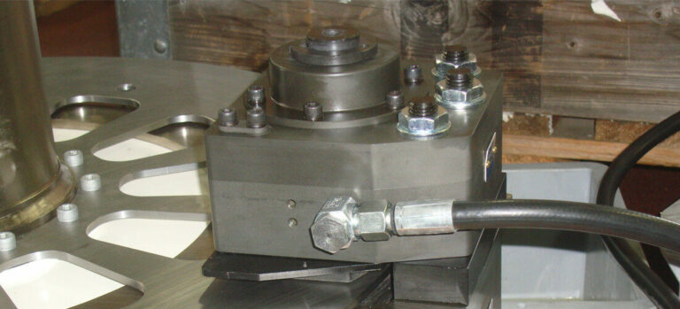 Hydraulic Brakes for Vertical Axis Wind Turbine